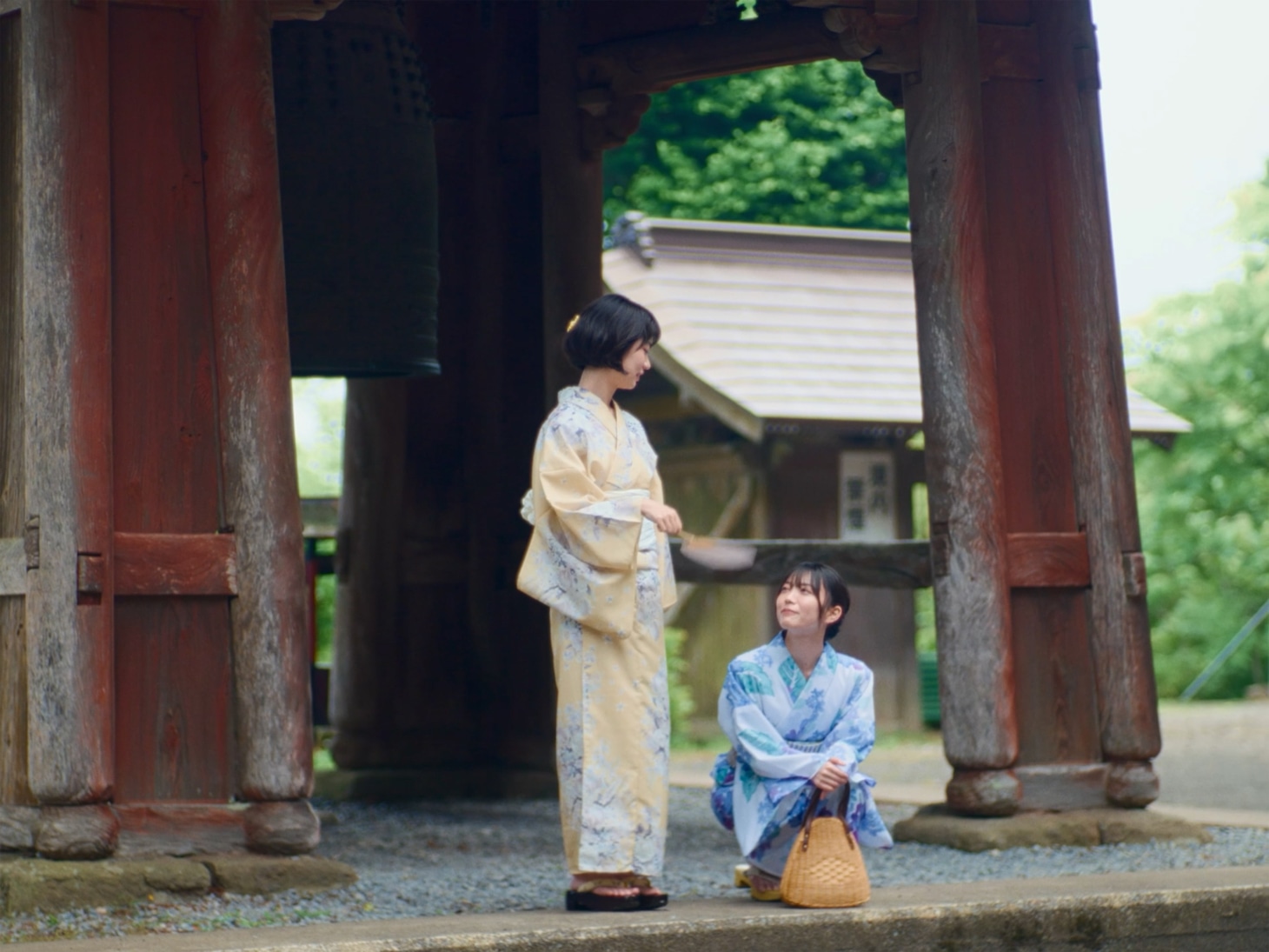 マクドナルド「ビッグマック」新CM「夏と前髪」編より。 [画像・動画ギャラリー 2/11] - 音楽ナタリー