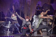 「舞台『銀牙 -流れ星 銀-』～牙城決戦編～」舞台稽古より。