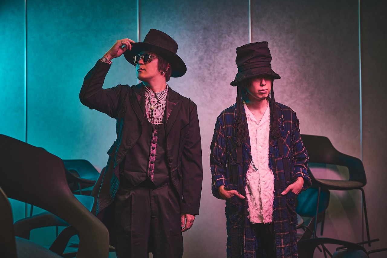 FAKE TYPE.特集｜新作EPで次なるフェーズへ、2人が語る怒涛の2024年と“10年前の俺等” - 音楽ナタリー 特集・インタビュー