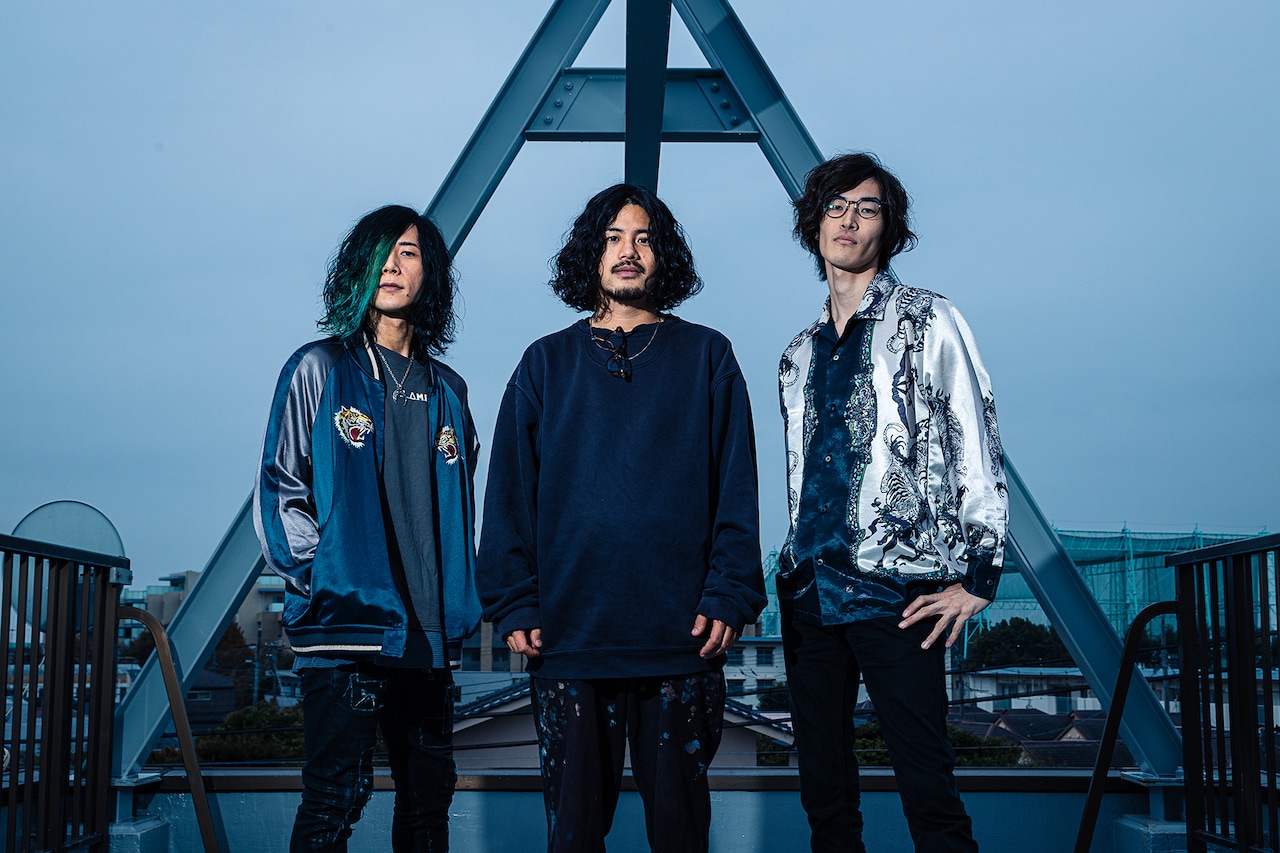 Suspended 4th「STORMED」インタビュー｜変化と成長を遂げたバンドの刺激的ミニアルバム - 音楽ナタリー 特集・インタビュー