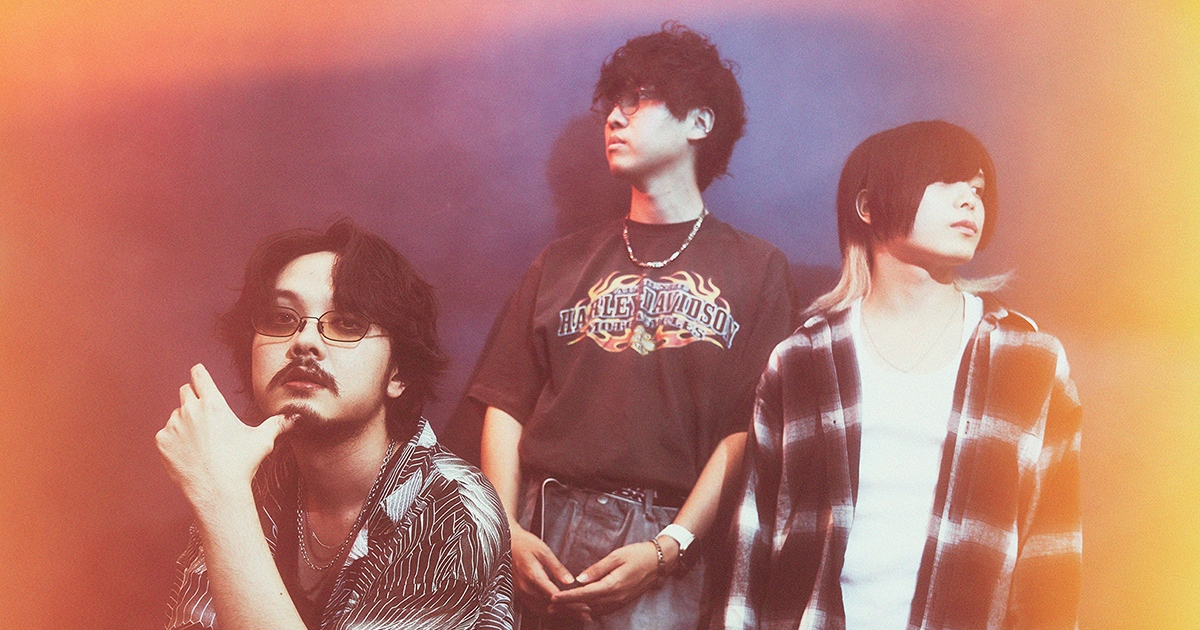 TOOBOE×擬態するメタ｜「痛いの痛いの飛んでいけ」に込めたクリエイターの仁義 - 音楽ナタリー 特集・インタビュー